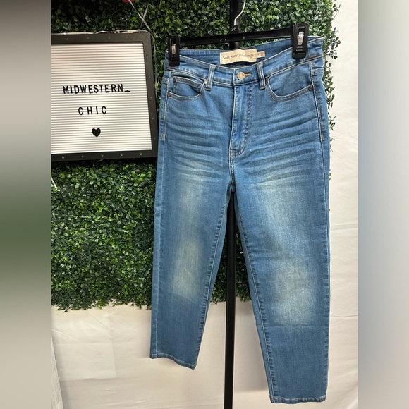 Soft Surroundings | Jeans | Euc Soft Surroundings Light Wash Crop Jean ...